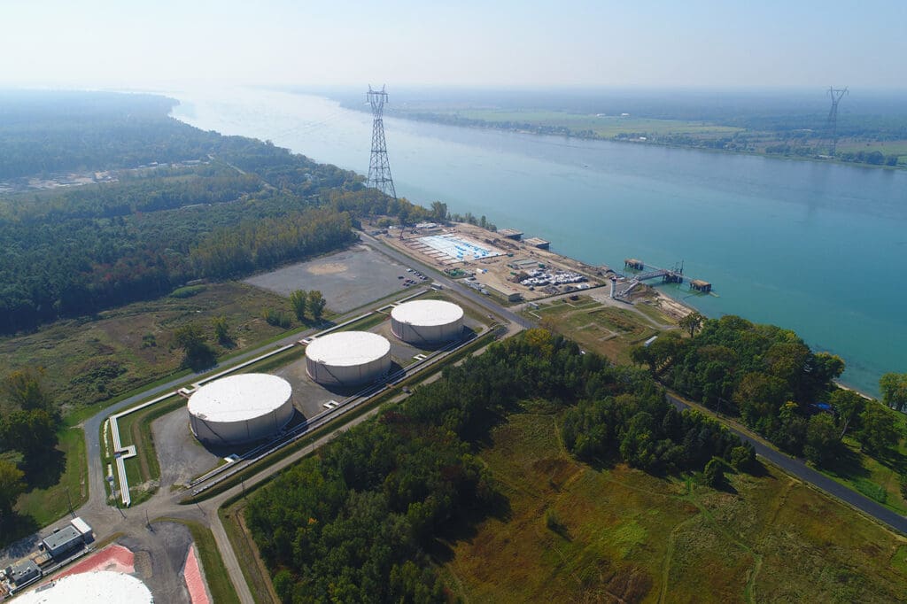 Sorel Tracy: A State-of-the-Art Petroleum Terminal Facility - Sprague ...